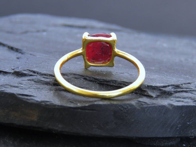 Radiant Ruby Ring in Gold raw ruby ring in gold natural ruby | Etsy