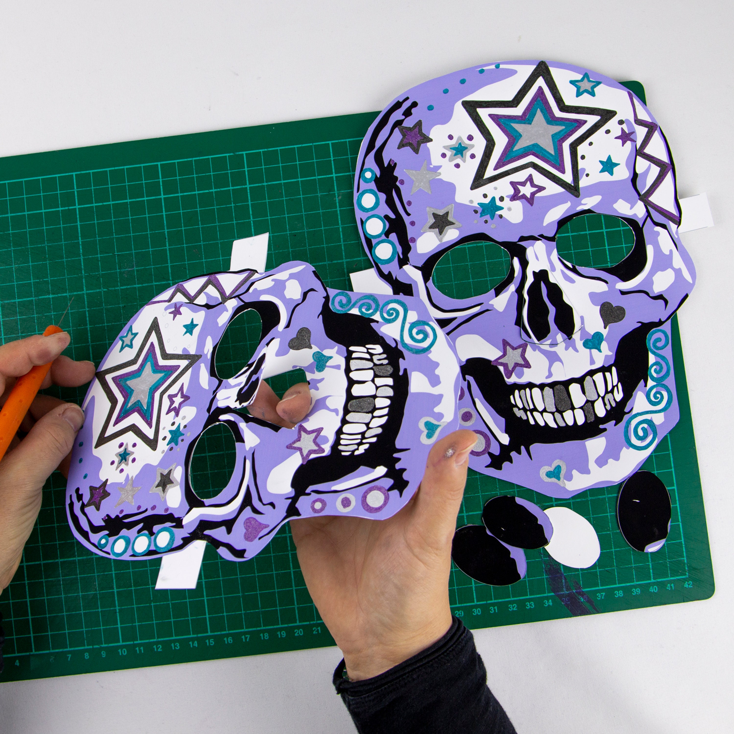 Halloween, Day of the Dead, Día De Muertos, Skull Mask, Colour in Masks ...