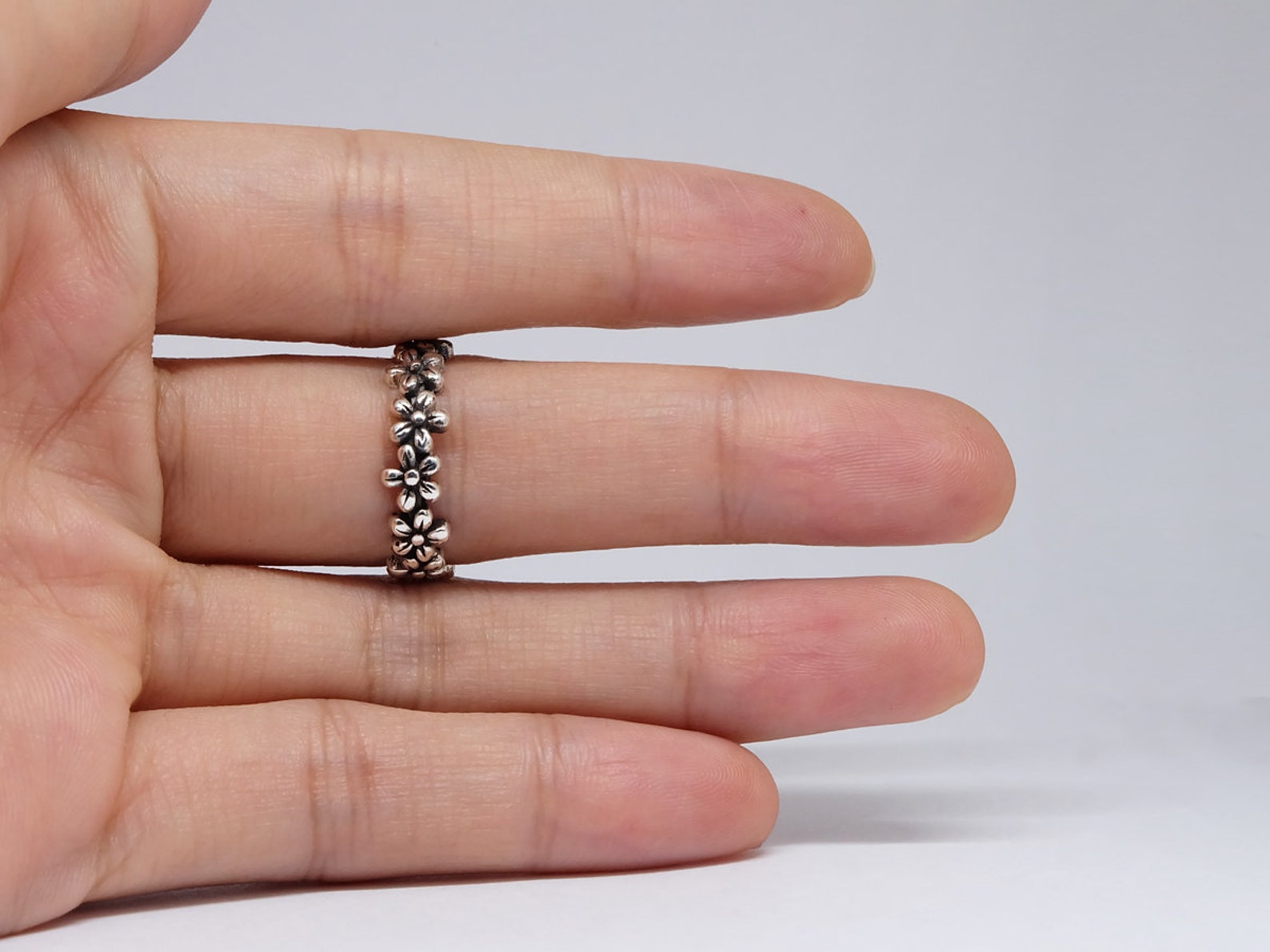 Flower Band Sterling Silver Ring - Etsy