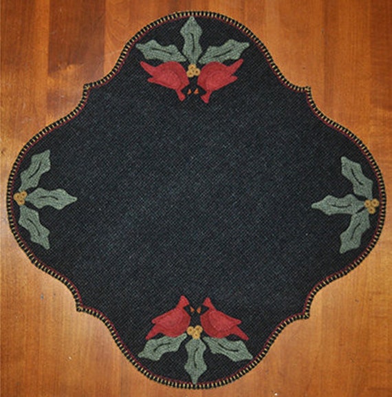 Cardinal Christmas Wool Applique Table Mat LAS944 - Etsy