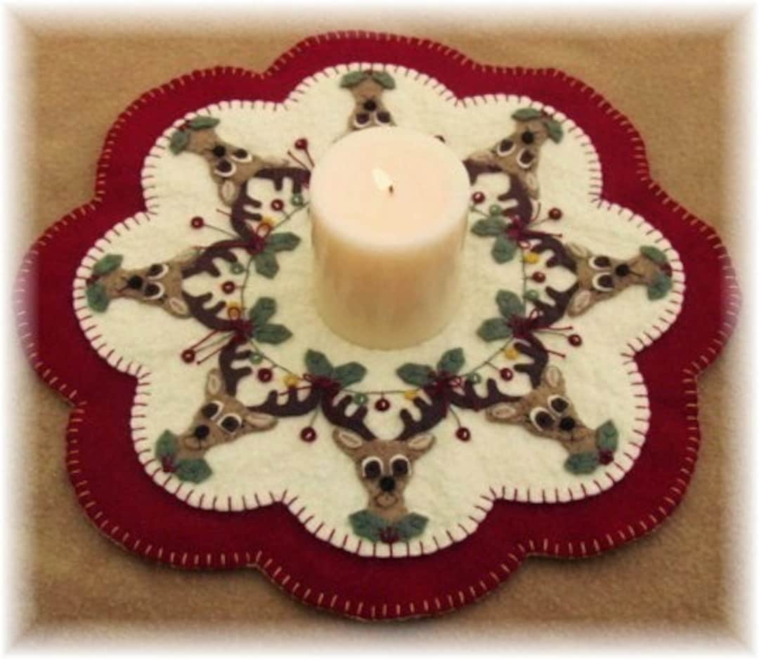Santa's Reindeer -wool Applique Candle Mat PATTERN - PLP116 - Etsy