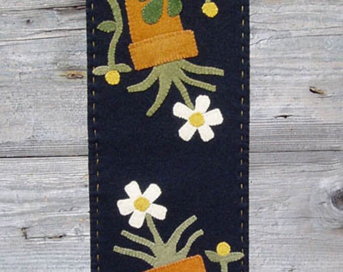 Flower Pots ~ Wool Applique Table Runner PATTERN WSD160 - Etsy