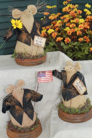 Garden Mice primitive Mouse Doll PATTERN CF879 | Etsy