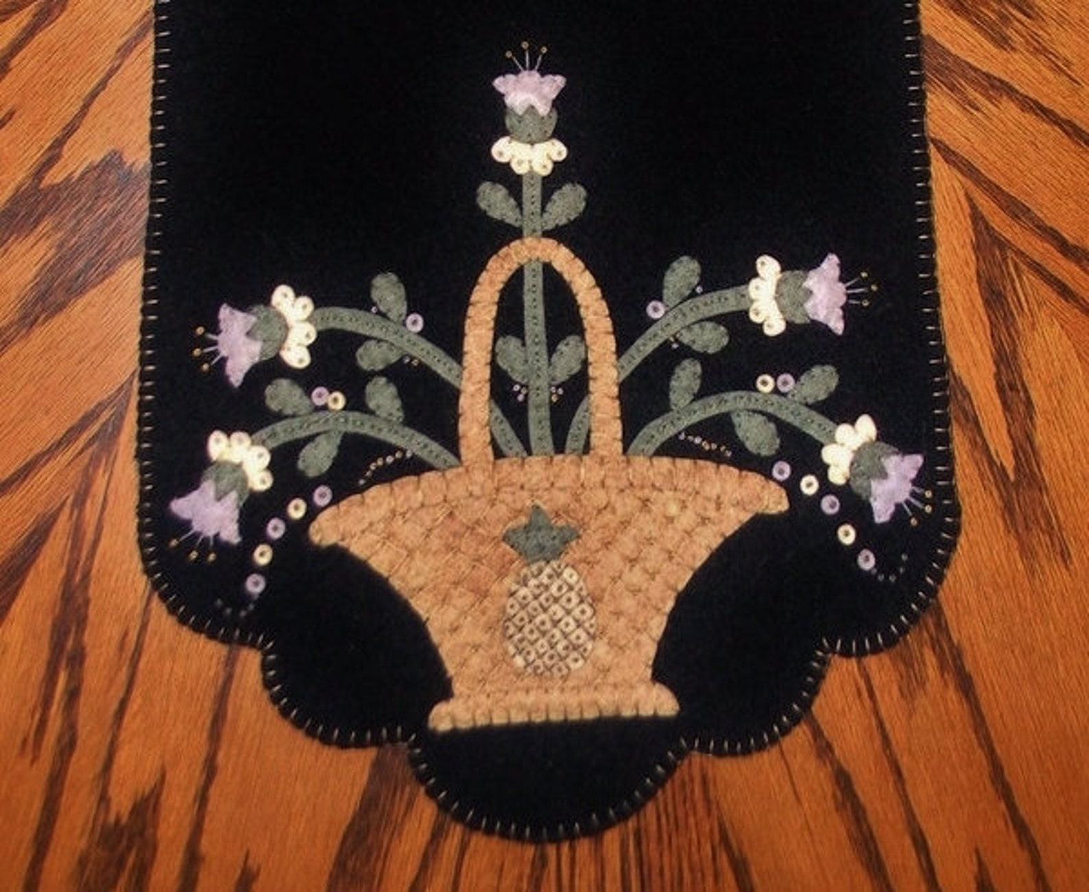 Nature's Gift Wool Applique Table Runner PATTERN | Etsy