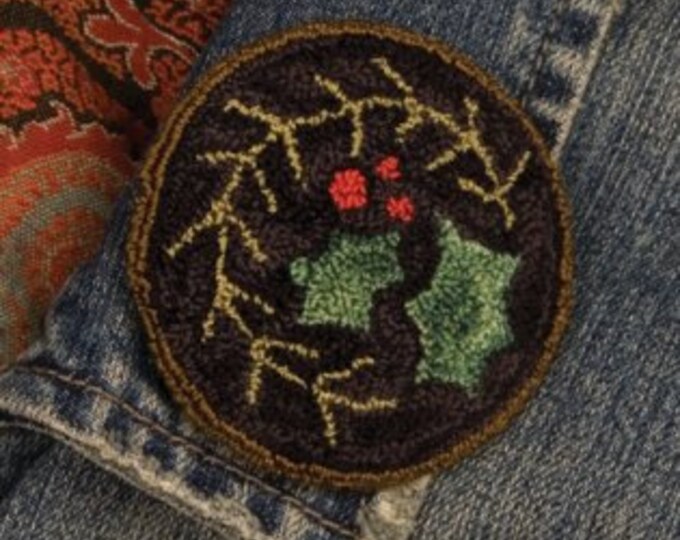 Holly Wear ~ Punchneedle Embroidery Pin PATTERN TTB317 - Etsy