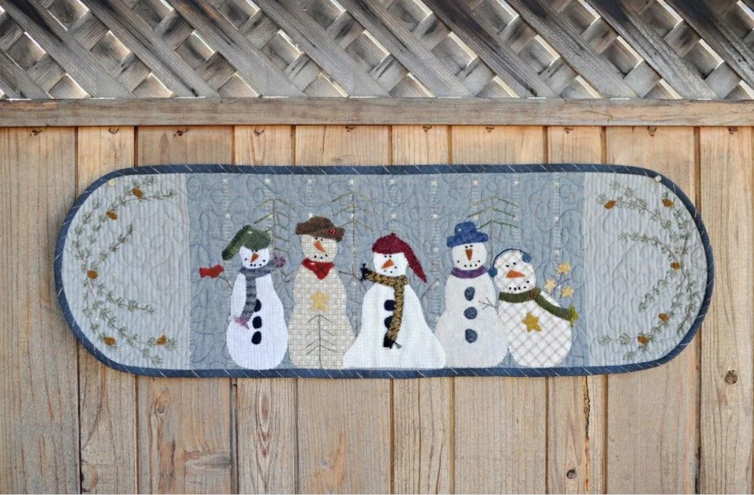 A Party of Five ~ Table Runner PATTERN BPJ365 - Etsy