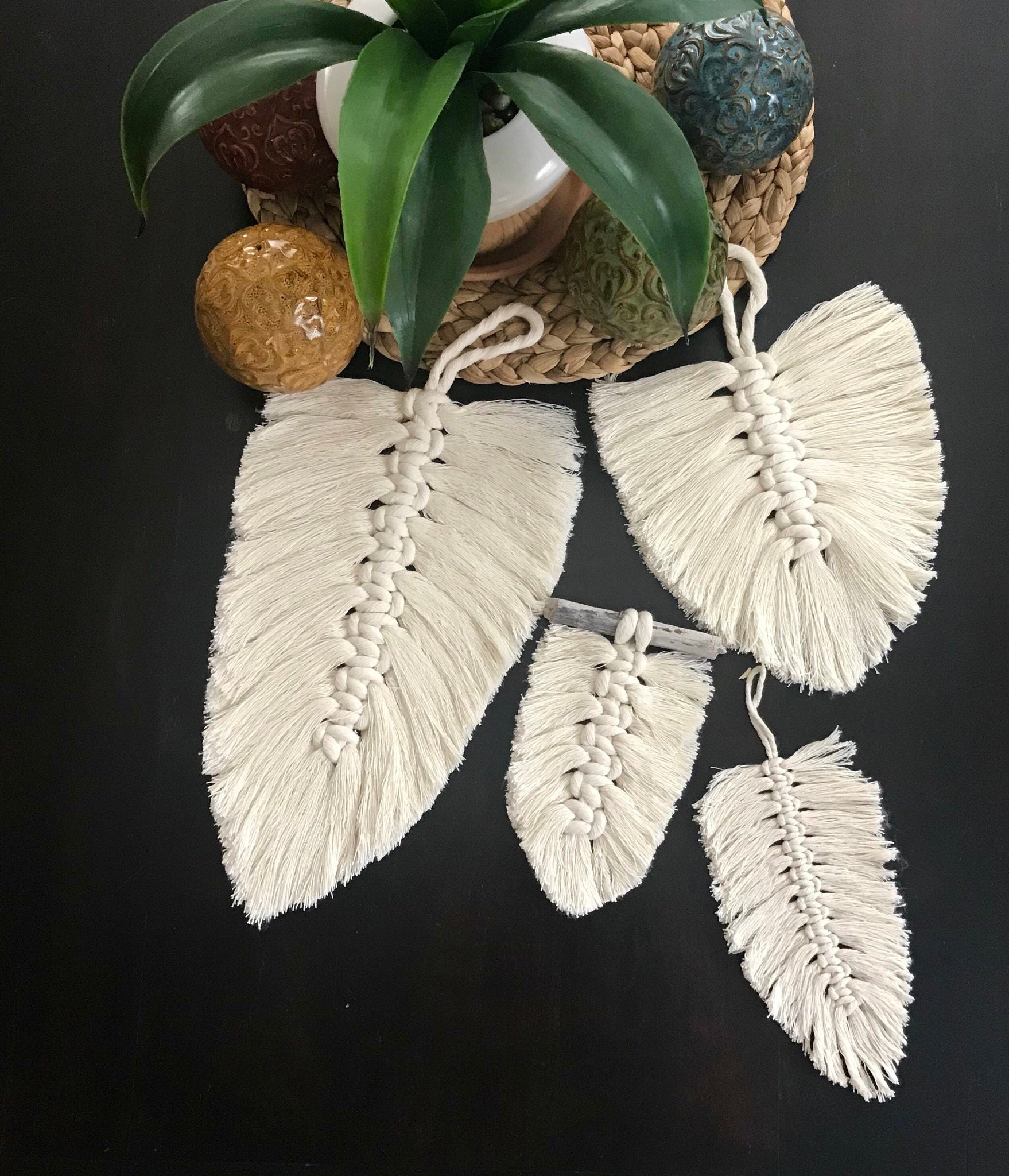 Macrame Feather Macrame Wall Hanging Boho Feathers - Etsy