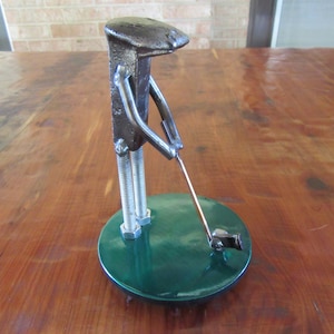 Welded Golfer Sculpture-man Playing Golf Metal Art-scrap Metal Art ...