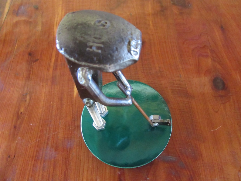 Welded Golfer Sculpture-man Playing Golf Metal Art-scrap Metal Art ...