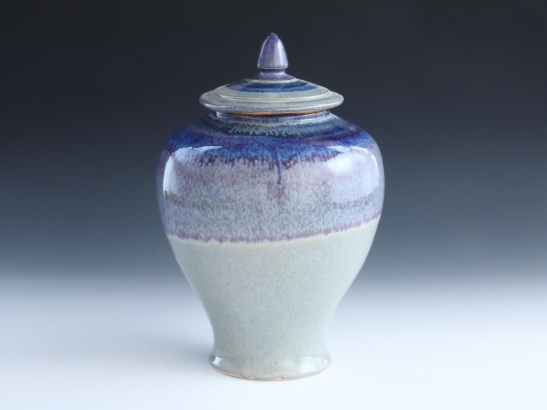 Ceramic Cremation Urn: Memorial Urn for Adult 