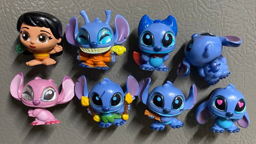 Doorables Tiny Toy Collectible Magnets | Refrigerator Magnets | Toy ...