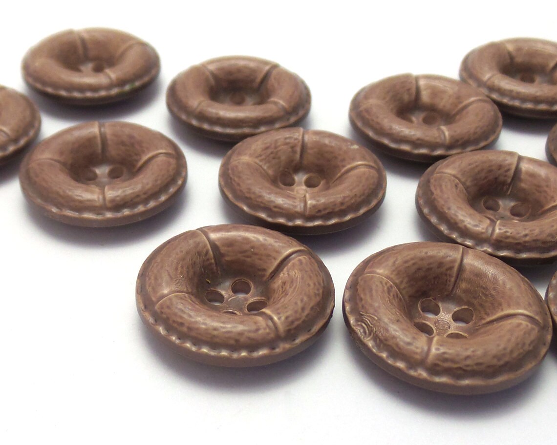 12 Vintage Leather-like 80s Tan Buttons - Etsy