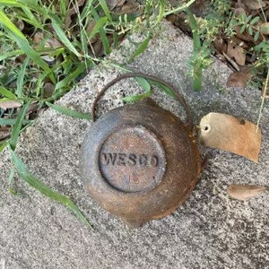 Antique Wesco Cast Iron Smelting Pot With Pour Spout Handle and ...