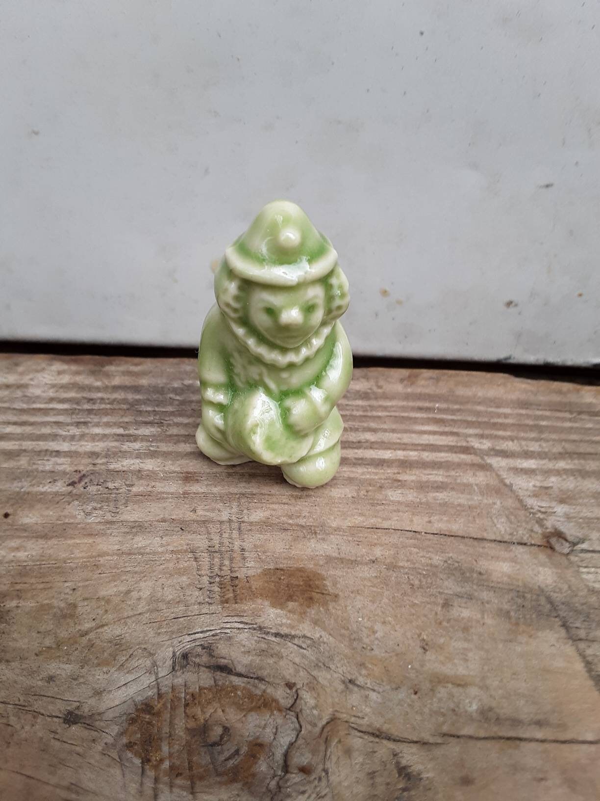 Wade Pottery England Red Rose Tea Clown Circus Animals Green Tone Clown ...