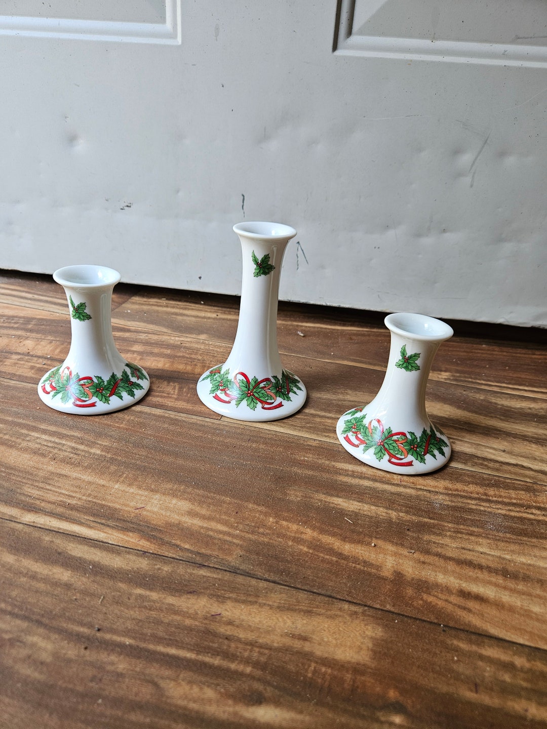 Wicks 'N' Sticks Berries 'N' Bows Japan Holly Lot of 3 Candle Stick ...