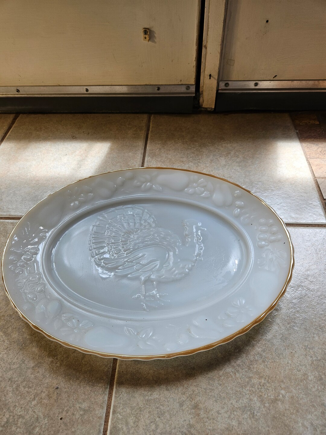 Anchor Hocking Turkey Platter White Milk Glass With Gold Trim Platter ...