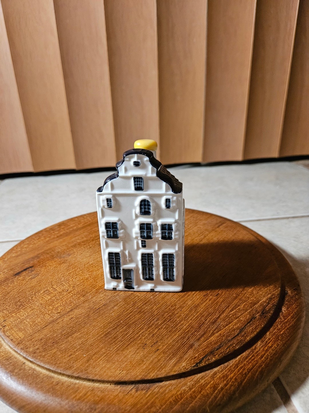 KLM Airlines Porcelain Blue Delft Miniature House Figurine #84 ...