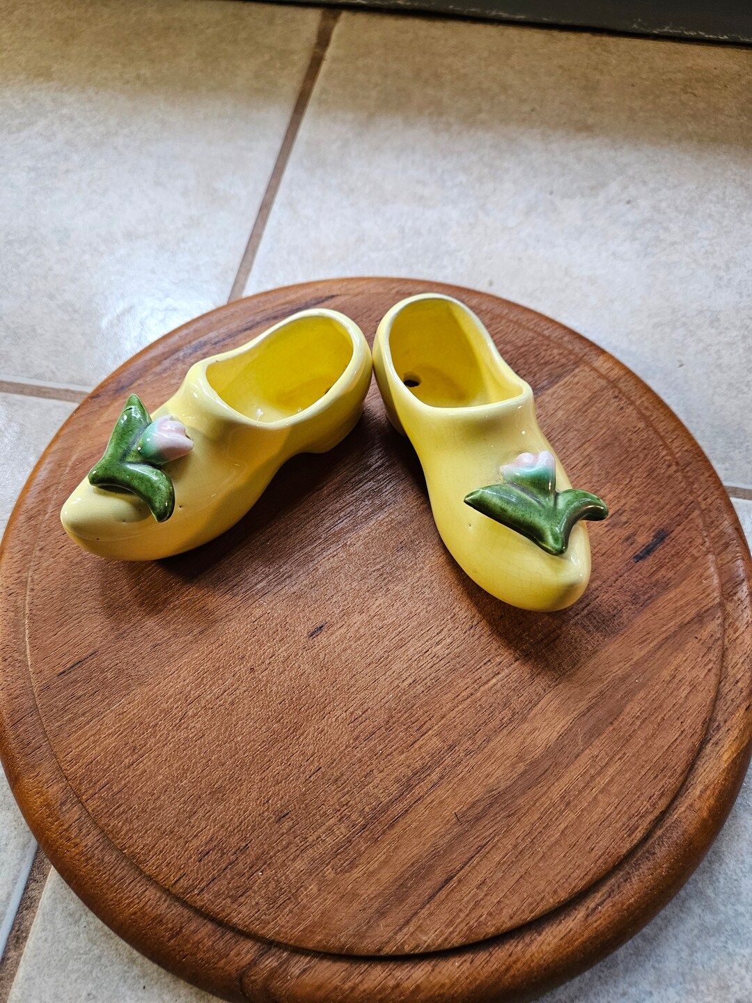 1940s Mccoy Pottery Wall Pockets, Yellow Clogs With Flowers Wall ...