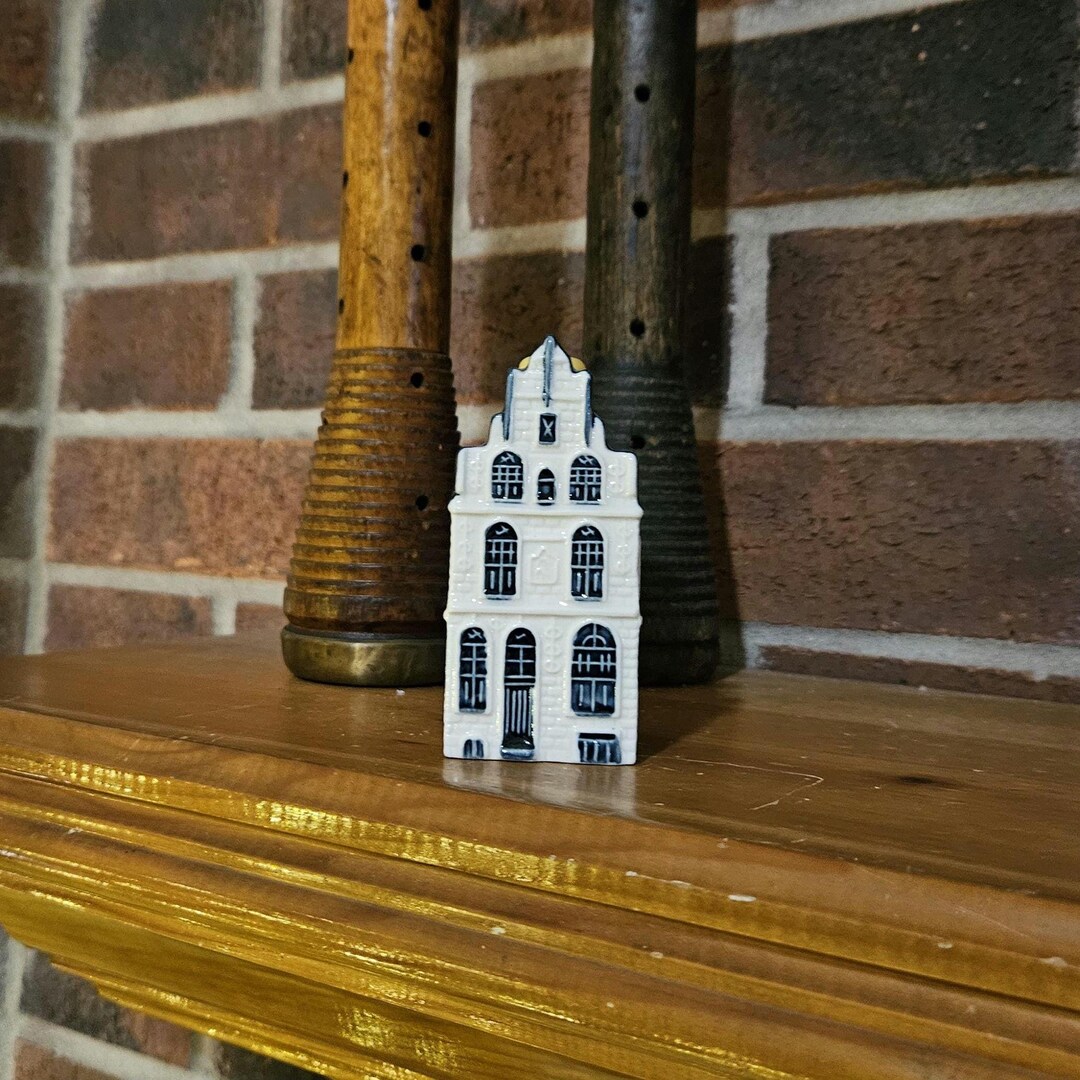 KLM Airlines Porcelain Blue Delft Miniature House Figurine #22 ...