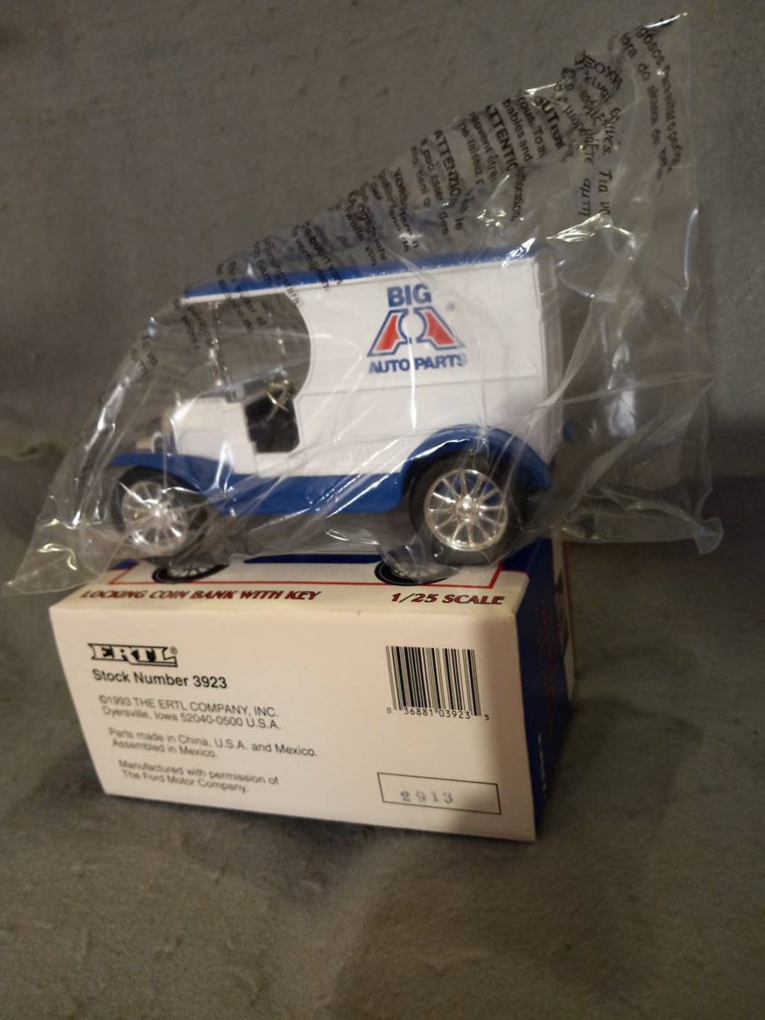 Ertl 1993 Big A Auto Parts Die-cast 1912 Delivery Car Bank Locking Coin ...