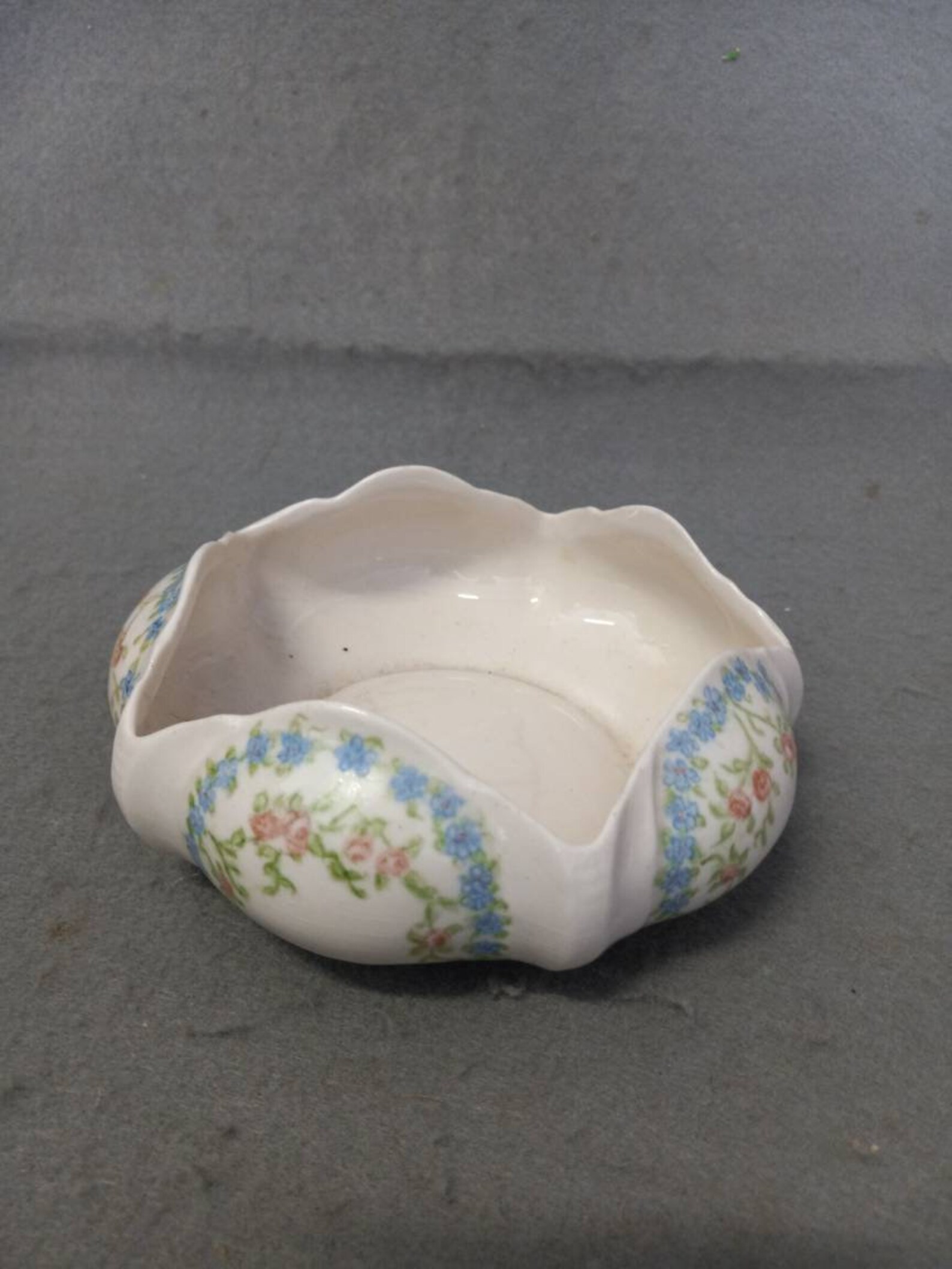 Catch All Bowl Dish With Flowers Dresser Holder Desk Holder Serving ...