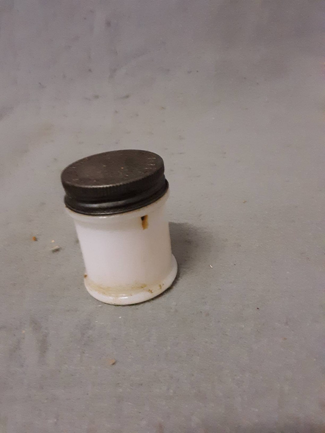 Old White Bottle Jar With Lid Musterole Cleveland 28 2 Old Bottle Jar ...