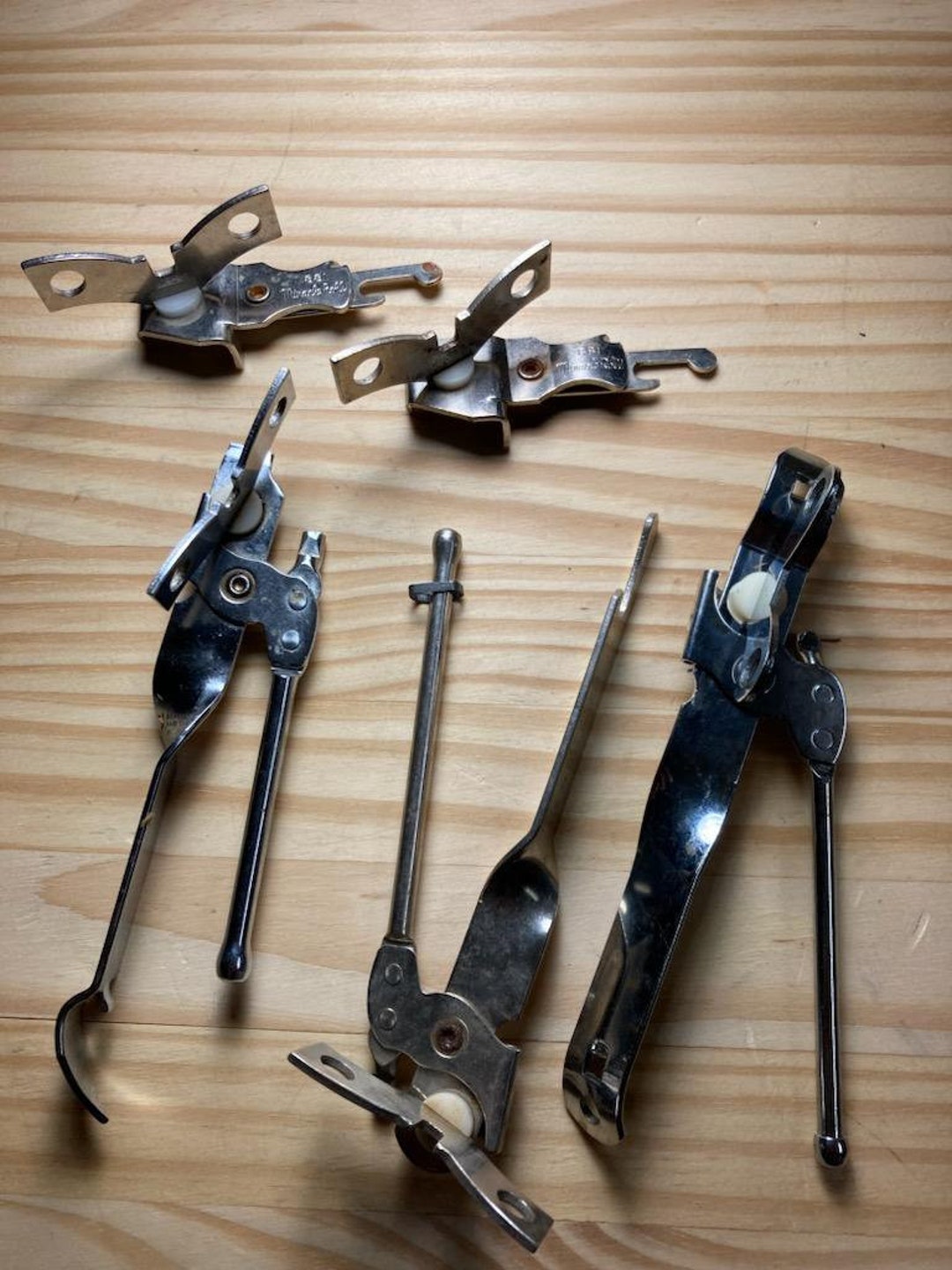 Vintage Can Openers, 2 Miracle Roll Openers No. 881, 2 EKCO Openers No ...