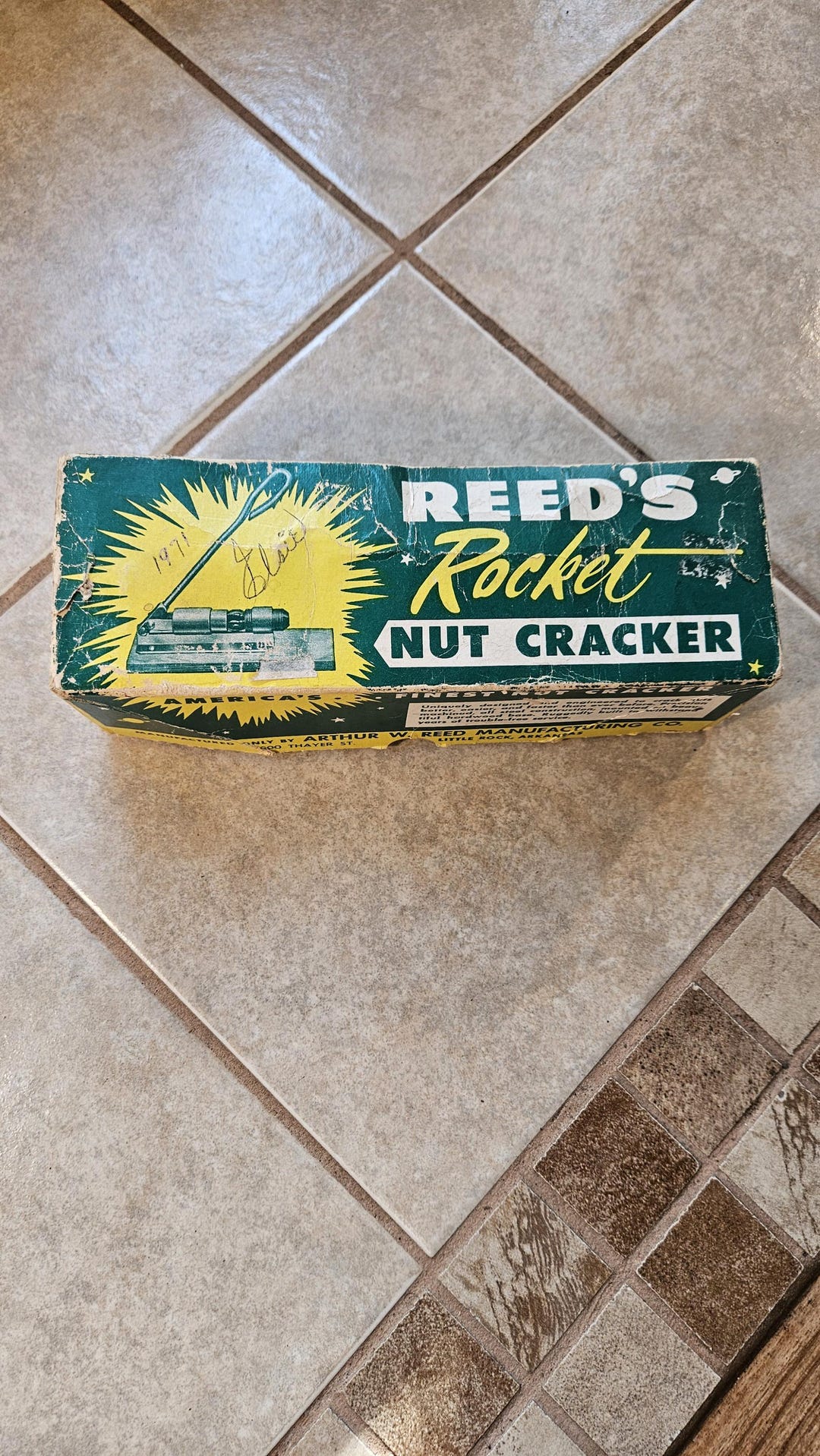 Nut Cracker Vintage REED'S Rocket Nut Cracker (MODEL R-300) With Pecan ...