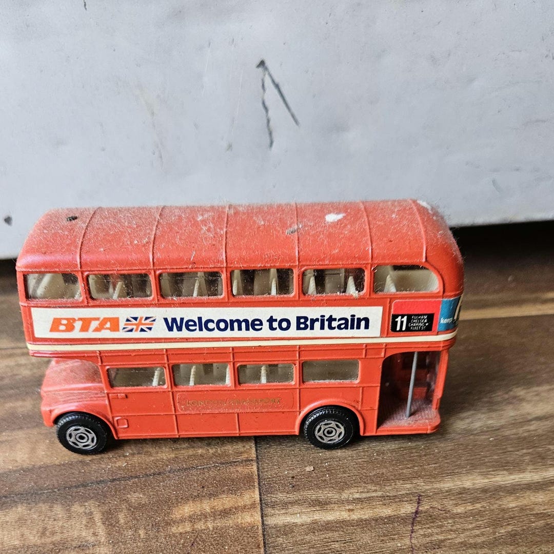 BTA Diecast Red Double Decker Bus Weicome to Britain London Transport ...