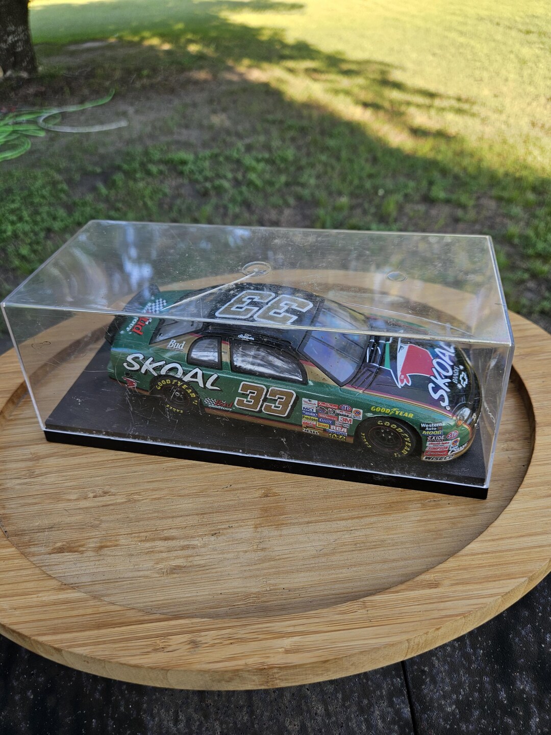 NASCAR #33 Robert Pressley Skoal Bandit Chevrolet 1:24 Scale, Die-cast ...