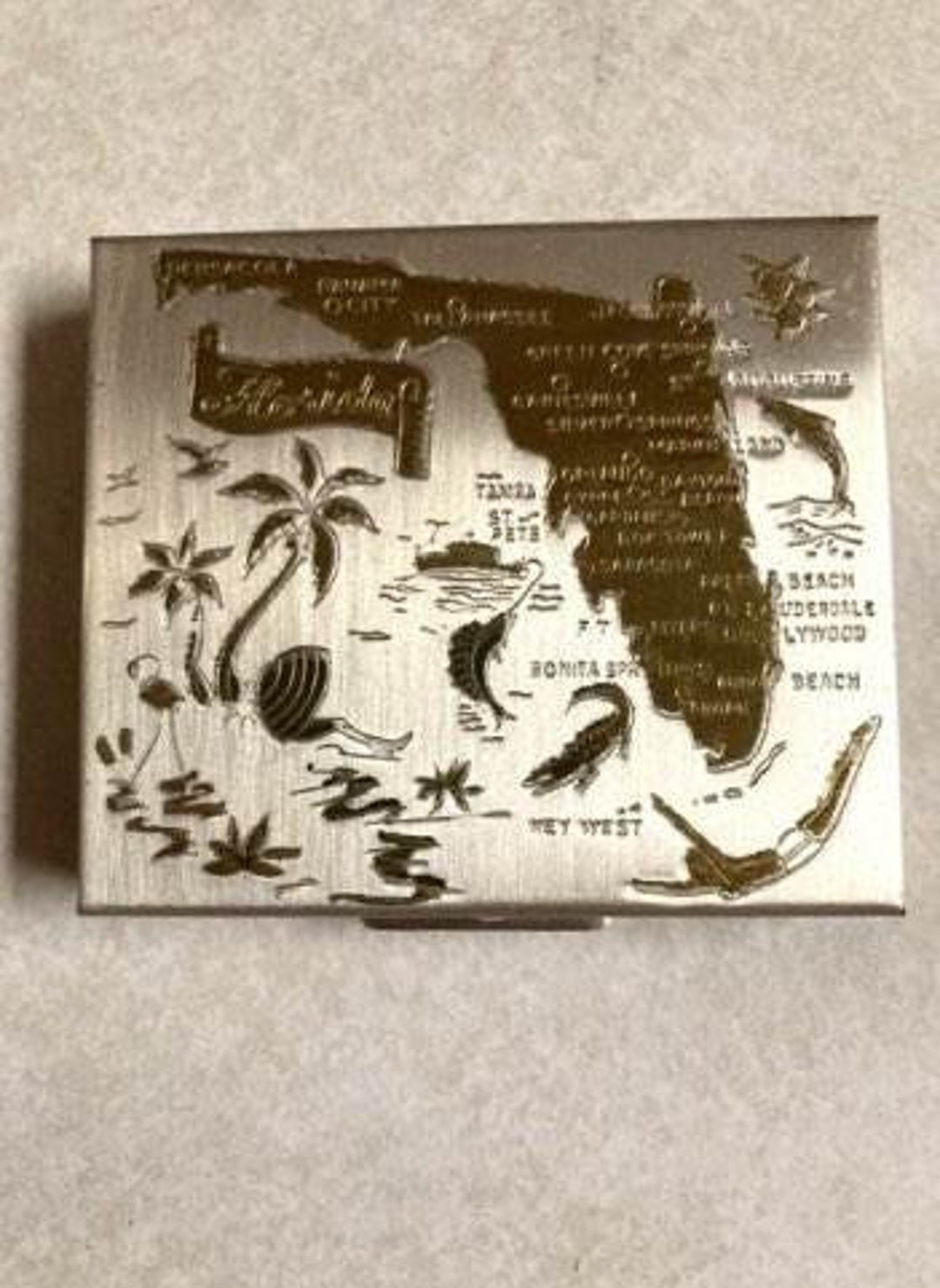 State of Florida Souvenir Petty Compact Tin Holder With Dollar Cli ...