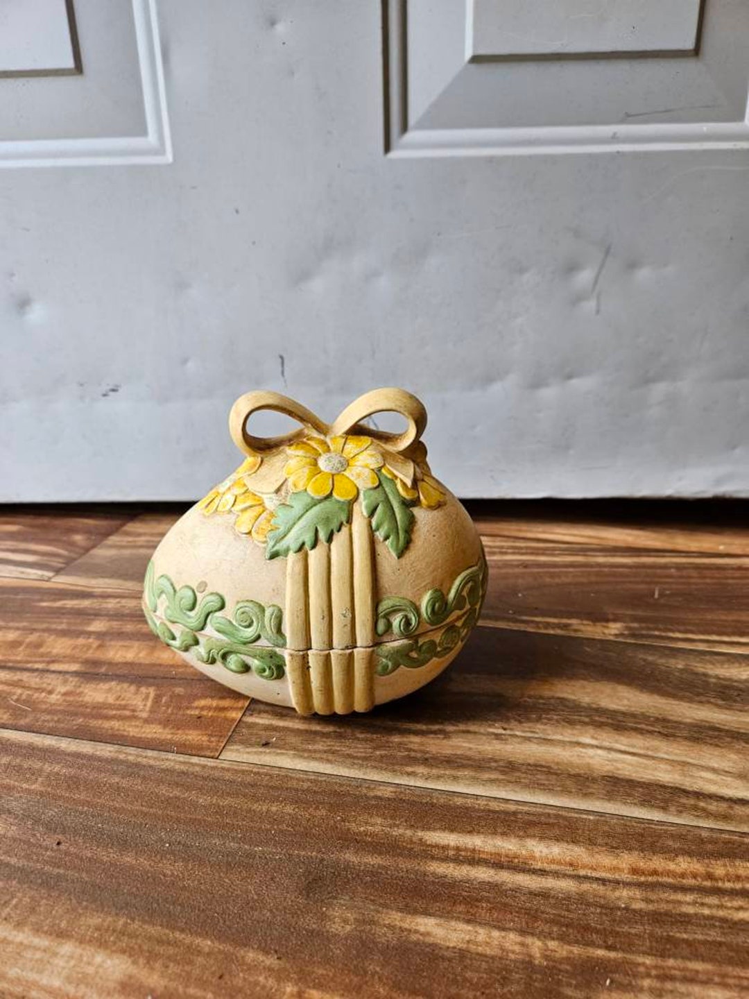 Ceramic Daisy Easter Egg Hand Painted Lidded Candy Dish Bowl With Bow ...