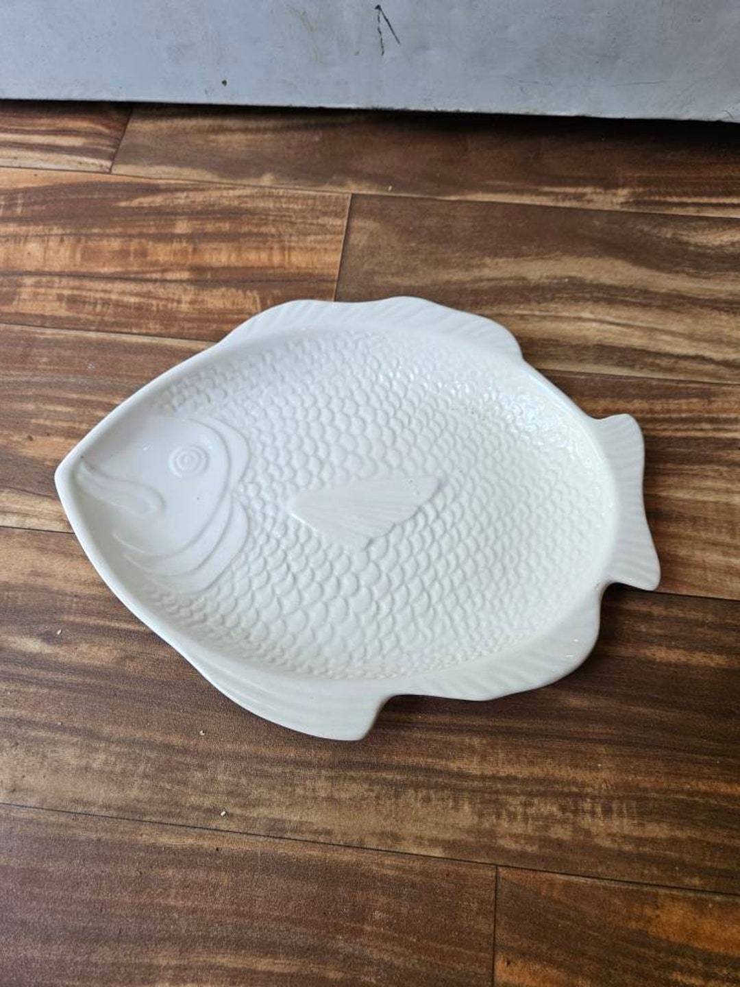 Whittier Pottery Beige off White Fish Platter - Etsy