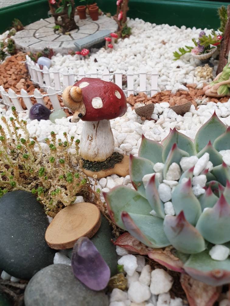 Toadstool With Snail.fairy Garden Decoration. Miniature Toadstool ...