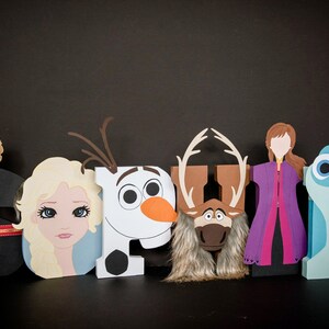 Frozen / Frozen 2 - WOODEN Letters - Cost is per Letter - Etsy