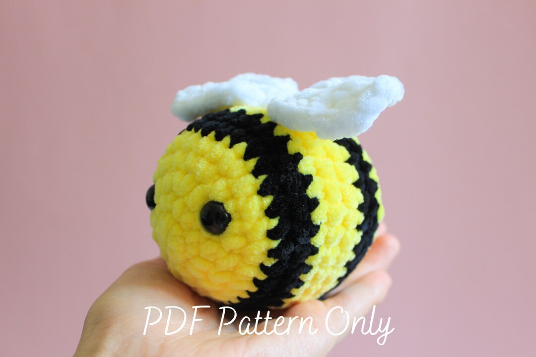 Buzzy Bee Crochet Pattern | Fluffy Amigurumi Bee | Crochet Patterns ...