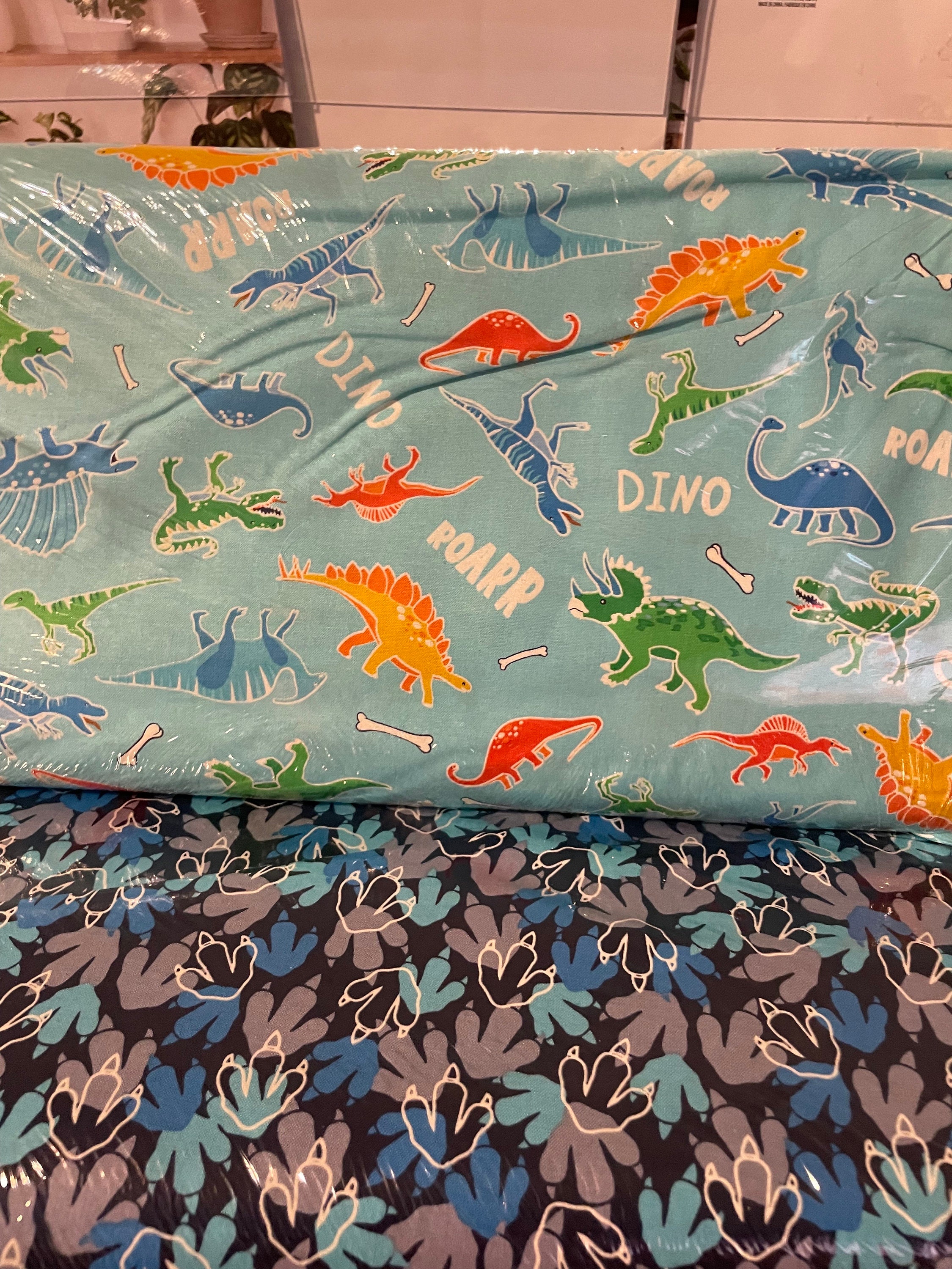 Glow-o-saurus Dino Friends Aqua 45. ROAR I Glow in the Dark Great for ...