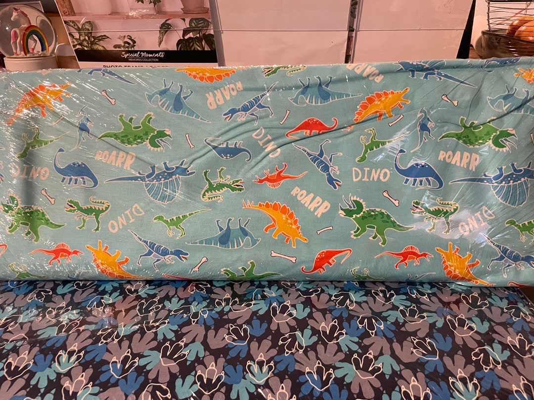 Glow-o-saurus Dino Friends Aqua 45”. ROAR!! I Glow in the Dark! Great ...