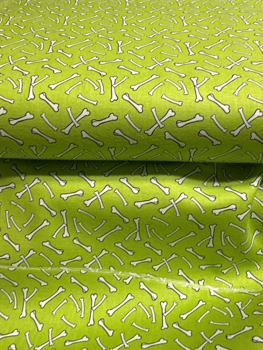 Glow-o-saurus Dino Bones Lime 45”. ROAR!! I Glow in the Dark! Great for ...