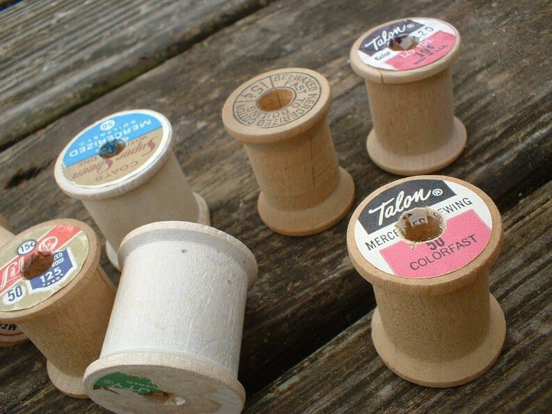 Eight Vintage Small Wooden Spools - Etsy