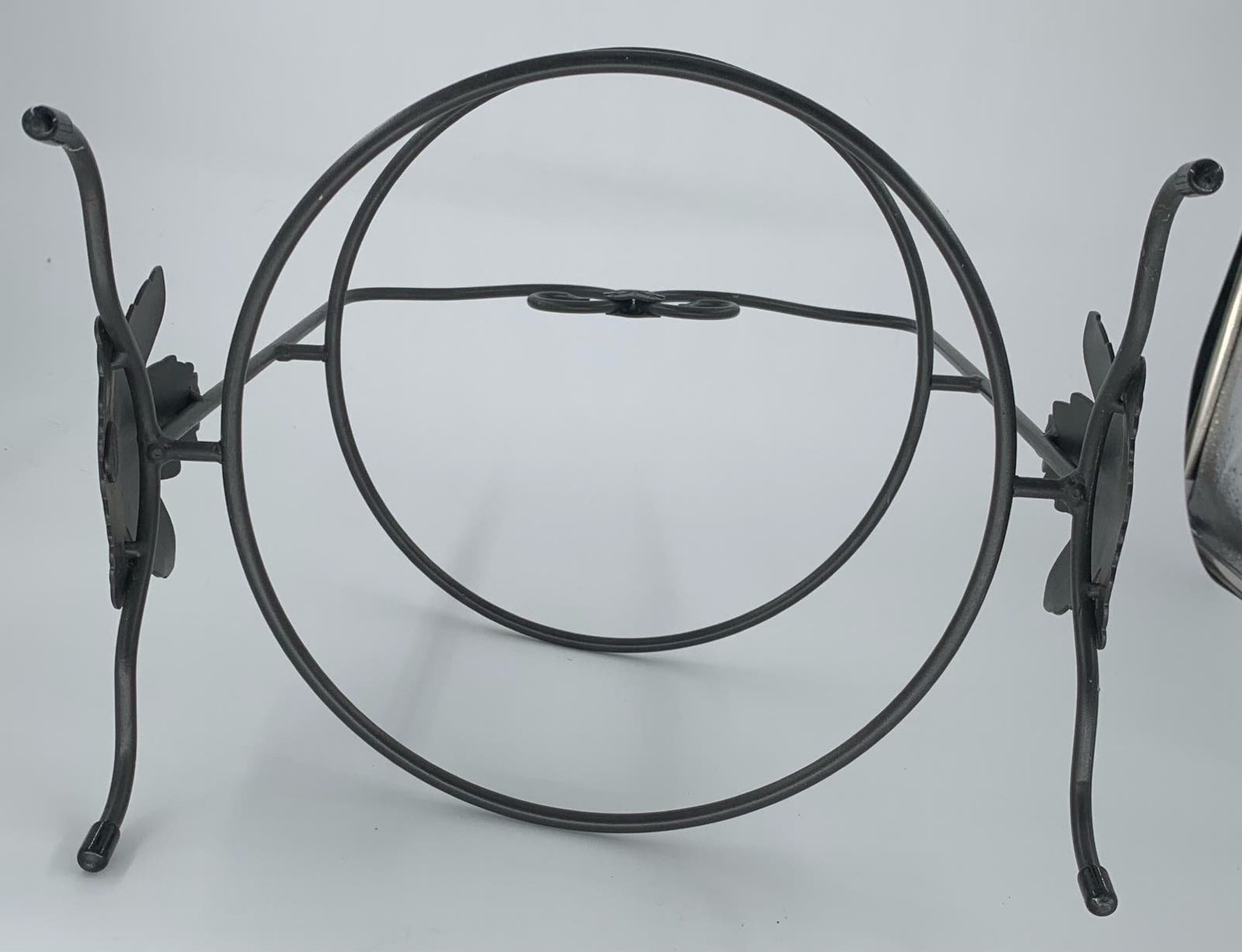 Longaberger Wrought Iron Plate Pie Rack Stand Holder 2 Tiers Maple Leaf ...