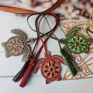 Unique Turtle Leather Bag Charm, Leather Animal Keychain, Gift for ...