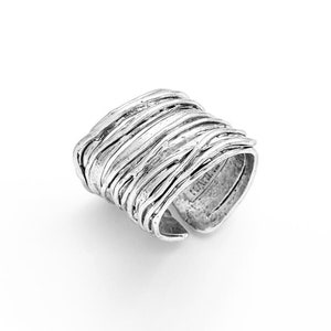 Brushed Ribbon Ring - Etsy