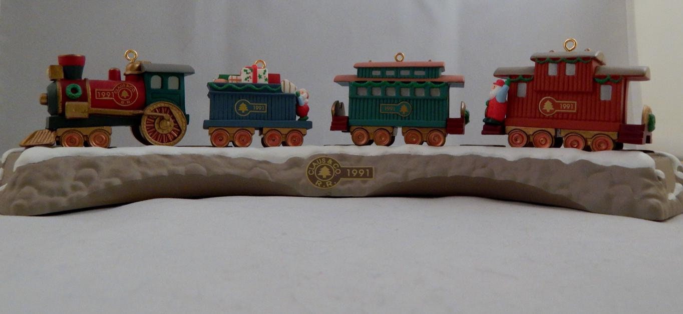 Vintage 1991 Hallmark Claus & Co. Railroad Collection, Hallmark ...