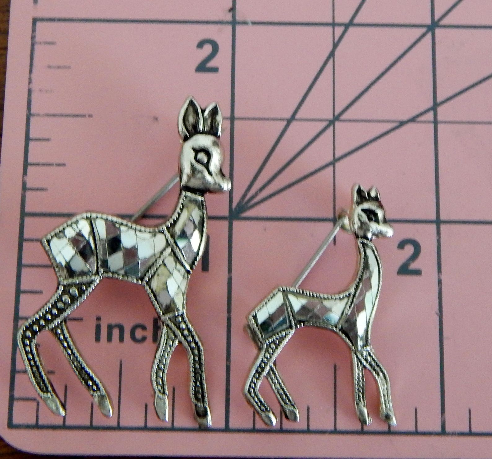 Deer Pins Silvertone Deer Pin Set Vintage Deer Pin Set Mom - Etsy