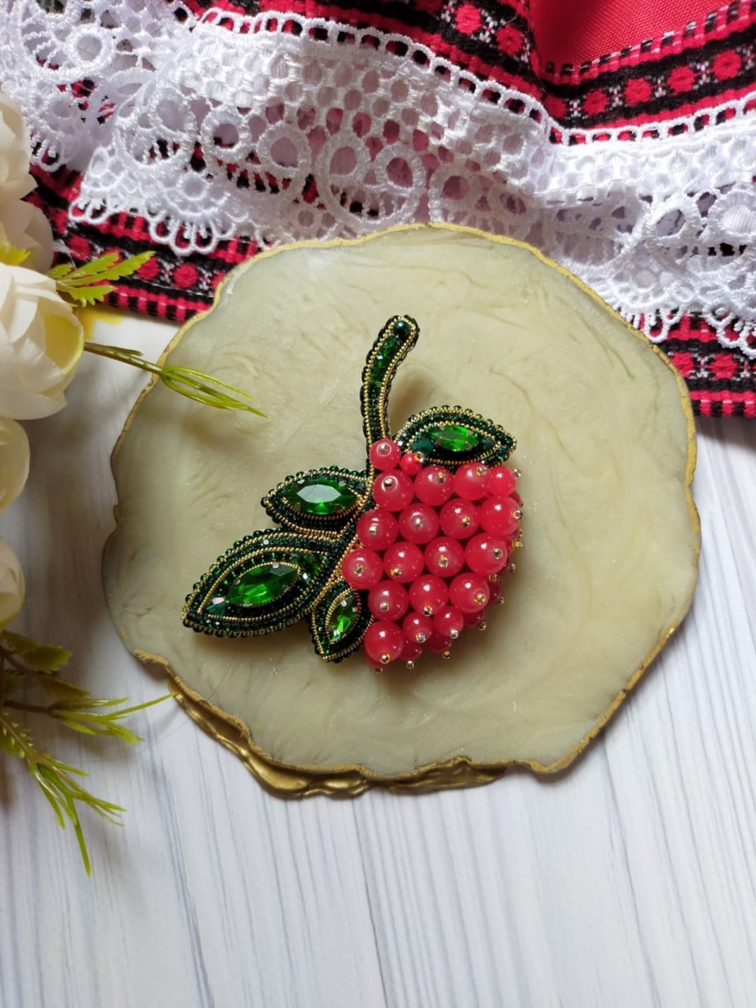 Kalyna Brooch Refined Symbol of Ukrainian Traditions - Etsy