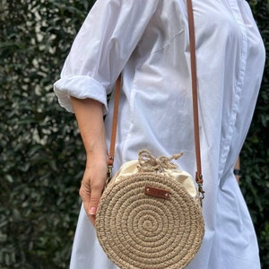 Round Crossbody Purse, Wicker Jute Bag, Round Woven Bag, Small ...