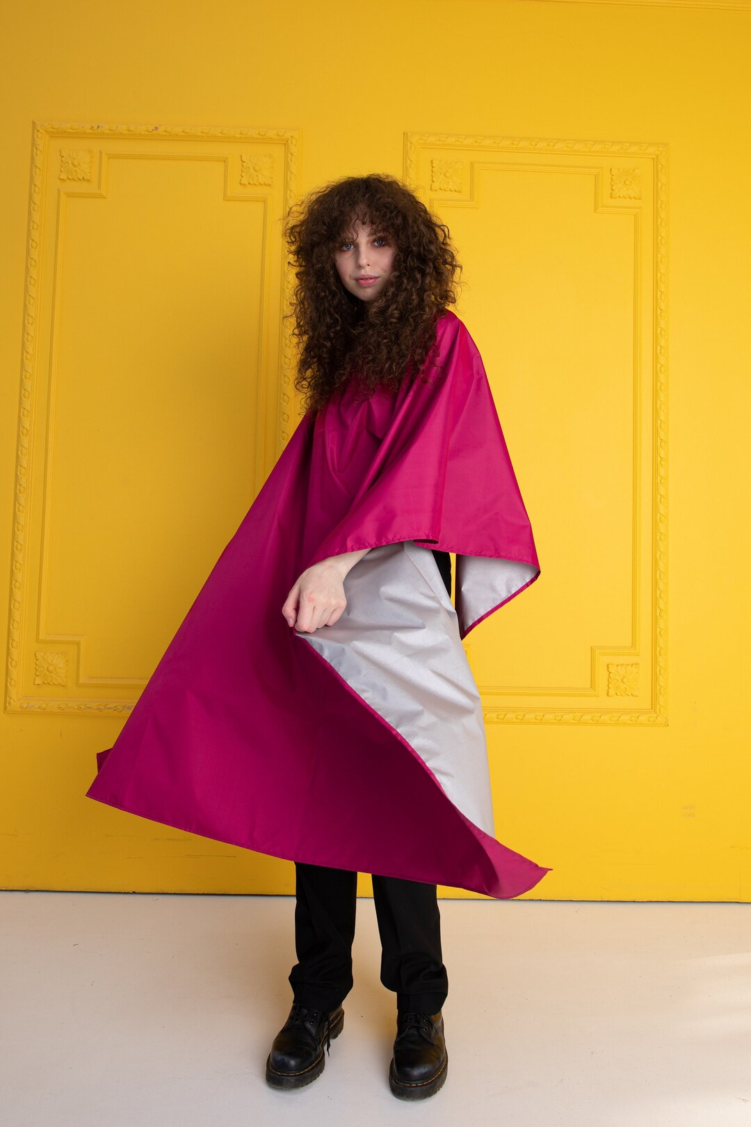 Hairdresser Cape Vary Colors Makeup Cape Comb Out Cape Beauty Salon ...