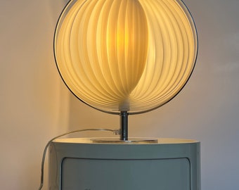 Alien Facehugger Table Lamp - Etsy