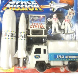 1 Vintage Space Mission Toy Set MIP Unused - Etsy